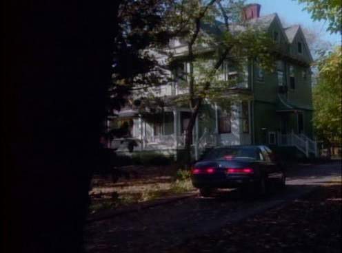 A Mom for Christmas (1990) – All Cars Featured in the Film | What's ...