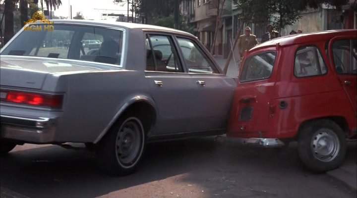 Miracles (1986) – All Cars Featured in the Film | What's After the Movie?