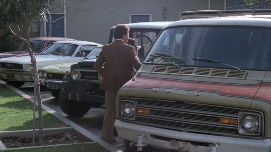 Spawn of the Slithis (1978) – All Cars Featured in the Film | What's ...