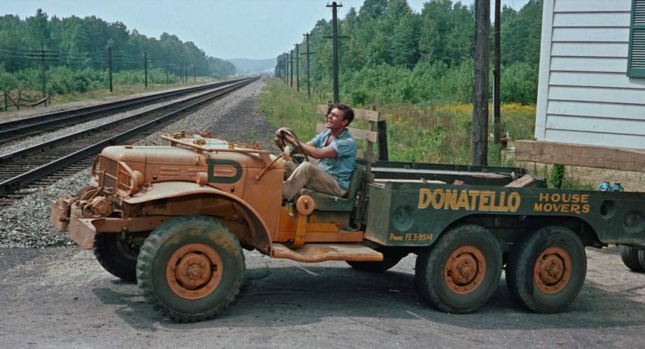 Houseboat (1958) – All Cars Featured in the Film | What's After the Movie?