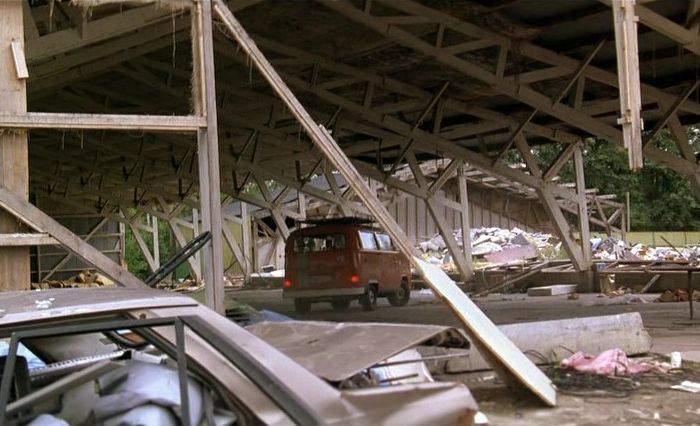 Vinterviken (1996) – All Cars Featured in the Film | What's After the ...