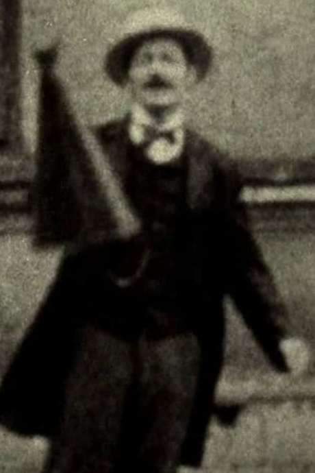 The First Film (1982) Characters, Themes & Settings